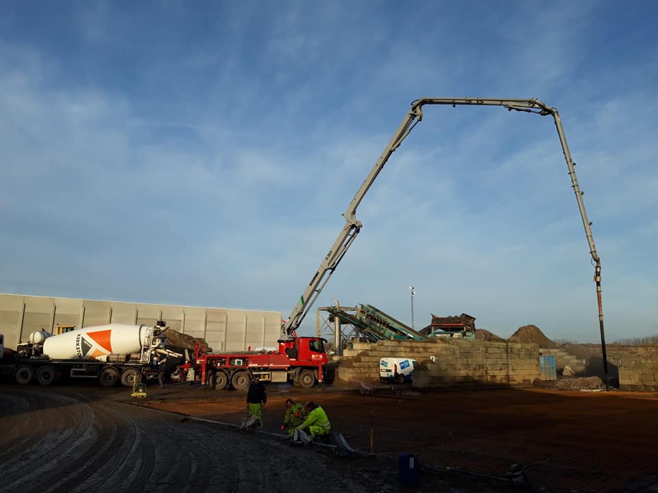 Nieuw verhard terrein op site in Grobbendonk | DCA Recycling